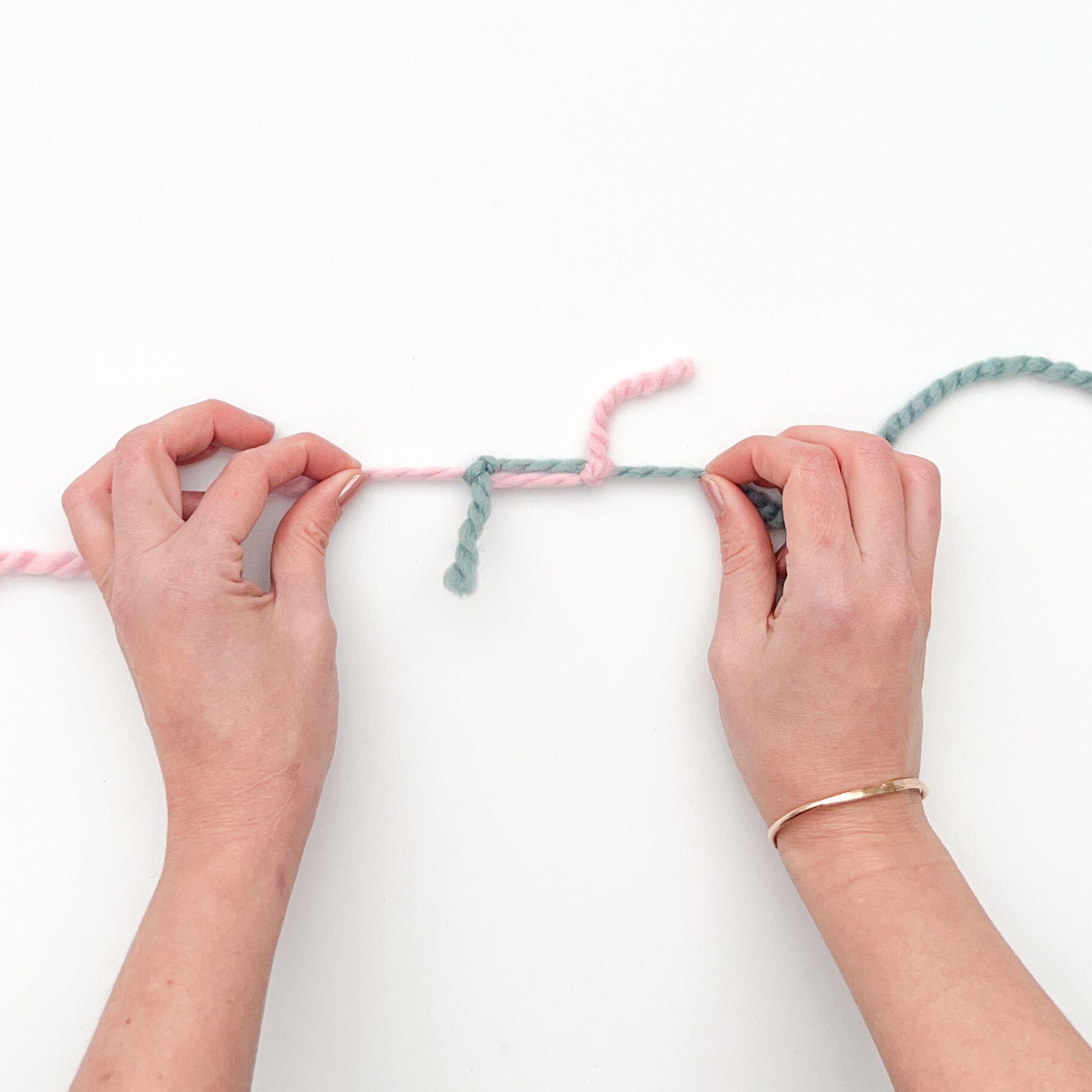 Magic Knot Yarn Join for Knit & Crochet