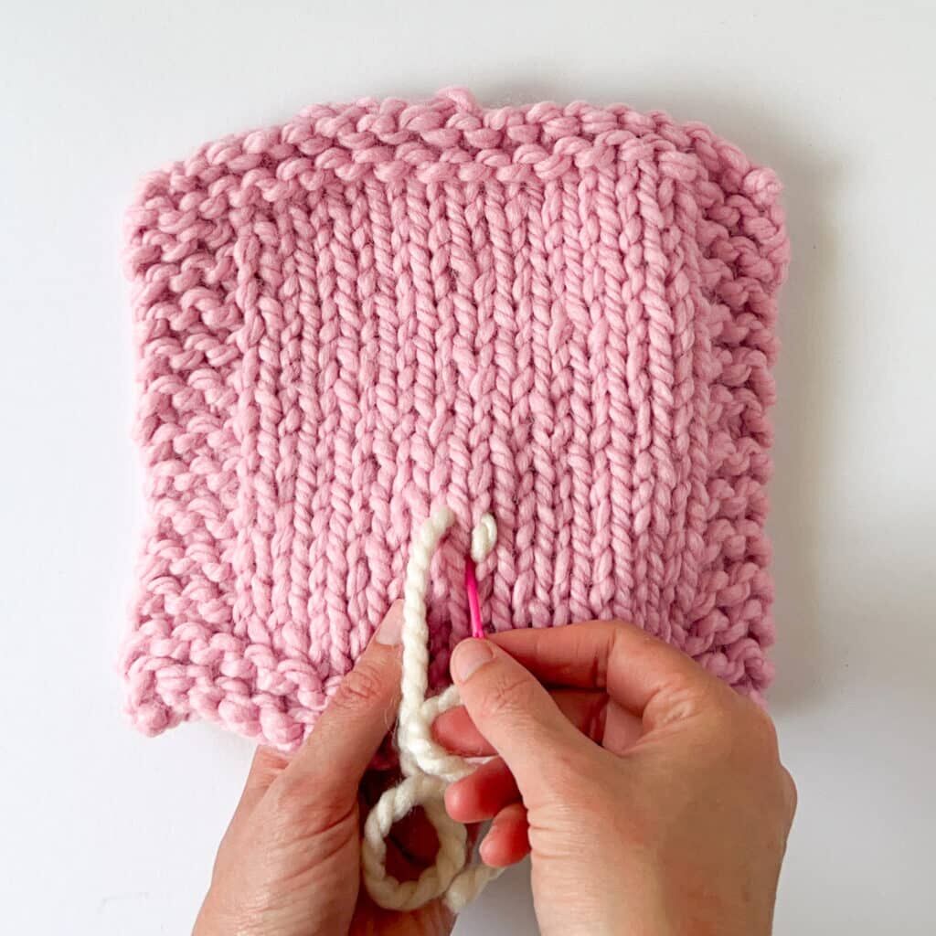 Duplicate Stitch for Beginner Knitters [5 Easy Steps]